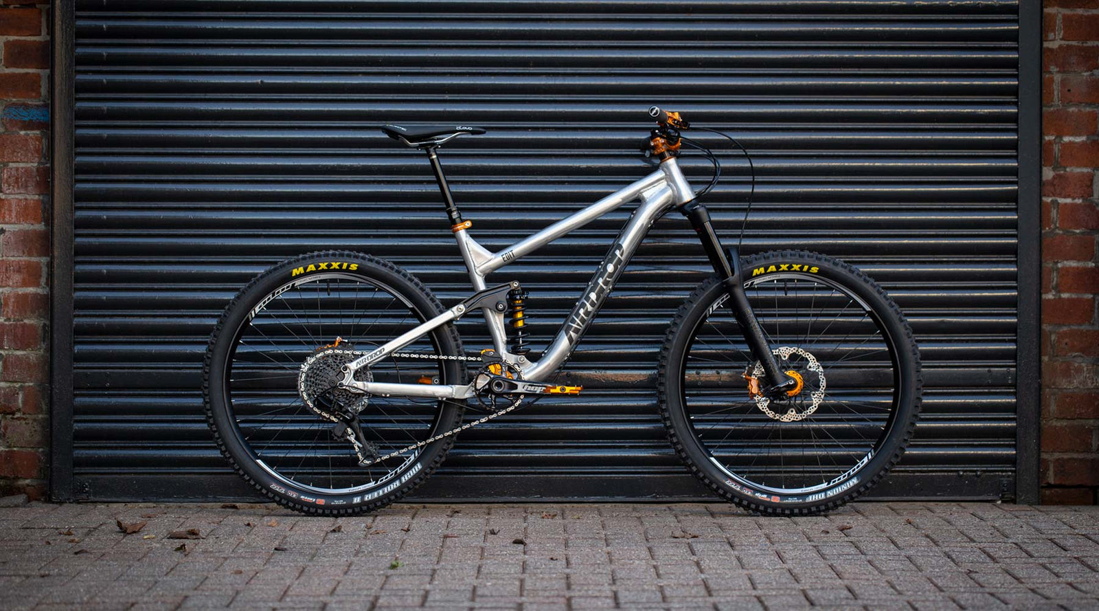 Bike Check: Matt's Edit v2 Hope - Airdrop Bikes Limited
