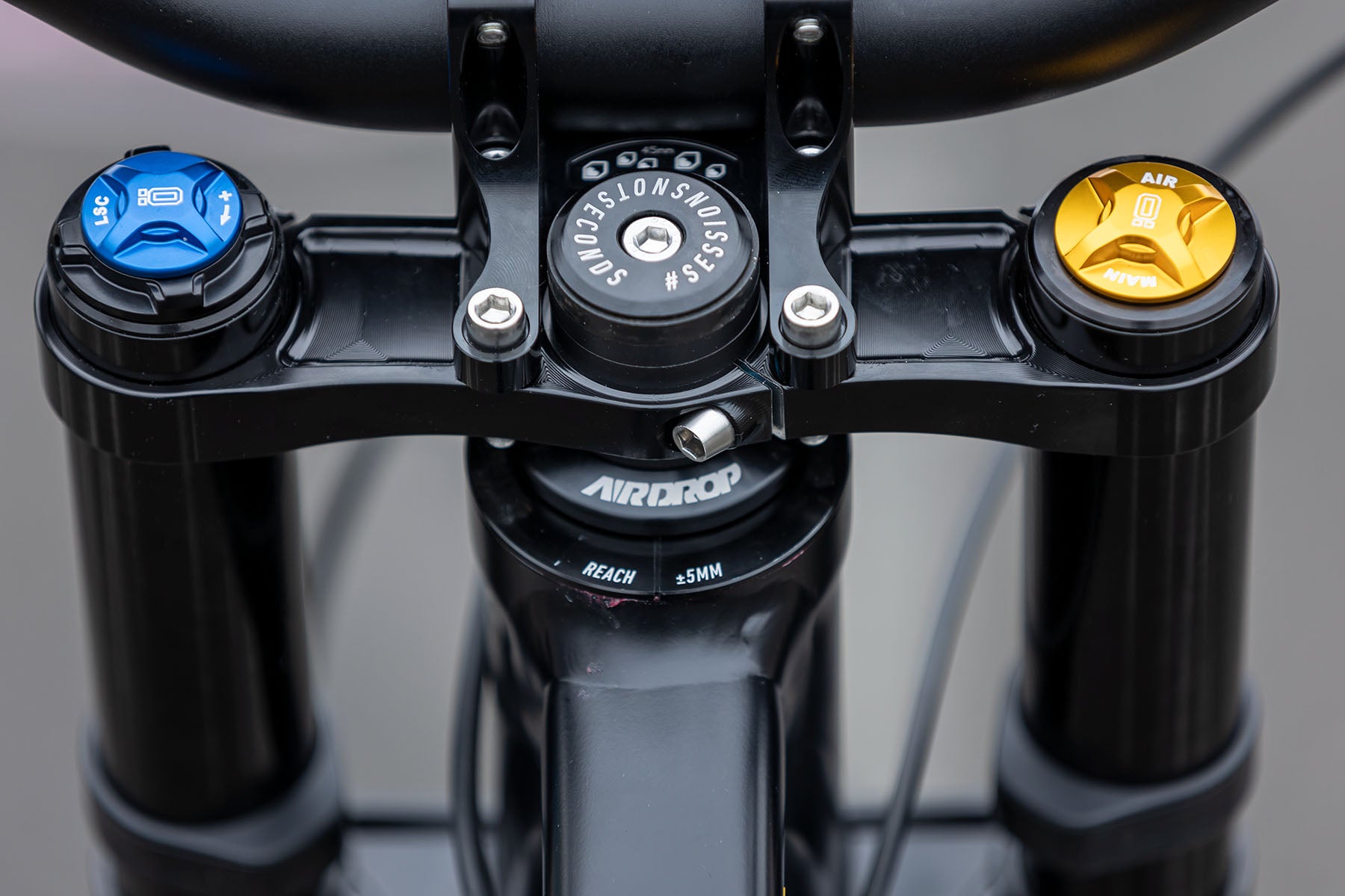 Airdrop Reach Adjust Headset - Airdrop Bikes Limited